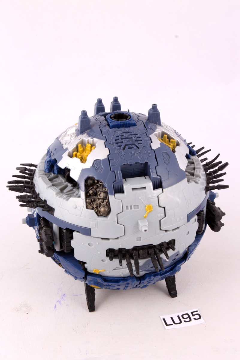 Transformers Cybertron Cybertron Primus Price [Supreme Class]