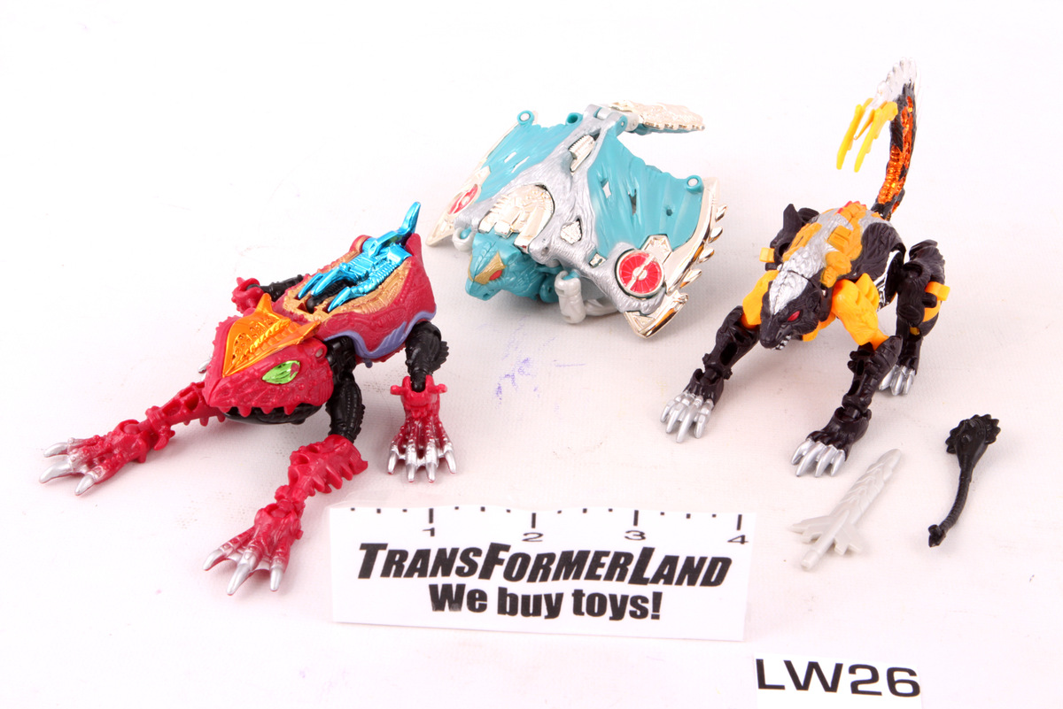 Complete Transformers® Robots in Disguise (RID) Mega Class Gas Skunk ...