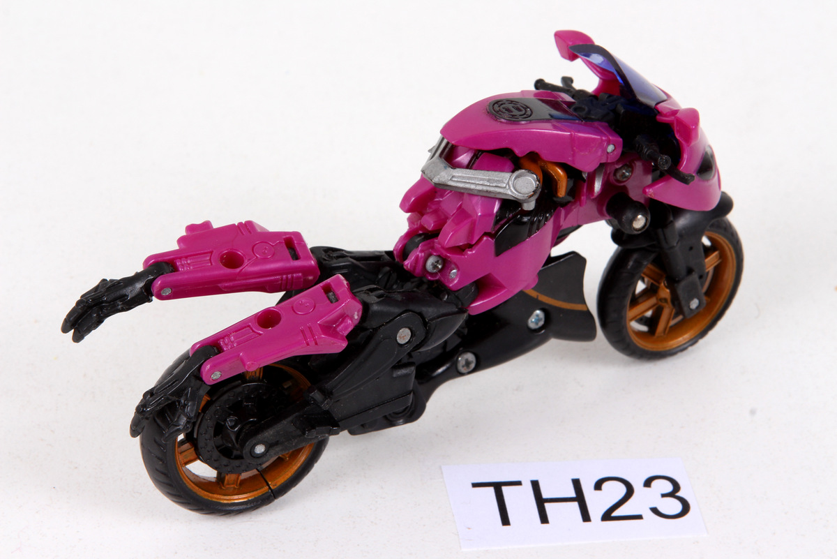Transformers® Movie Deluxe Class Arcee Arcee figure SKU 341969 ...