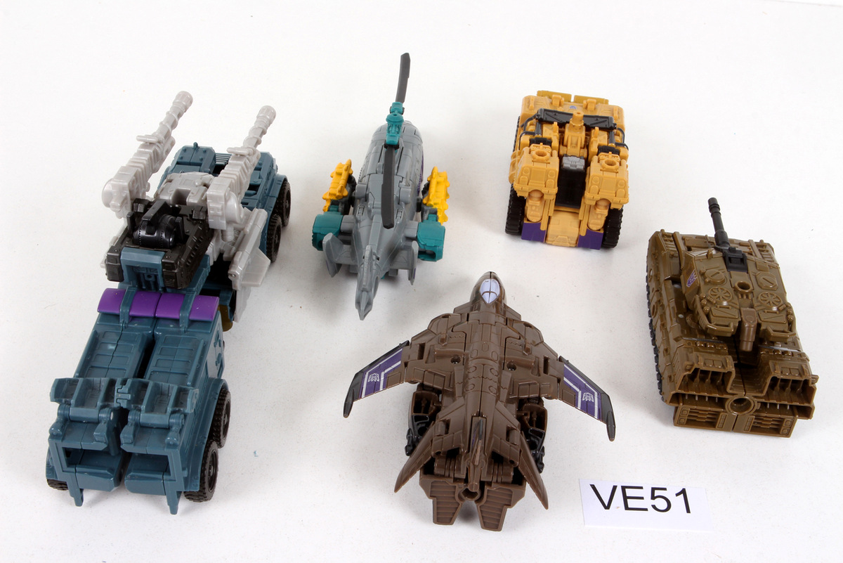 Complete Transformers® Generations Combiner Wars Combiners Bruticus 3960
