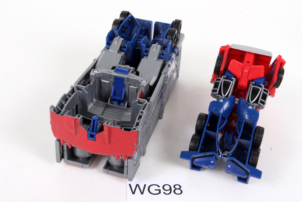 Complete Transformers® Generations - Power of the Primes Leader Class ...