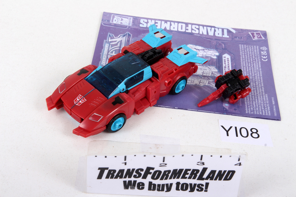 Complete Transformers® Legacy (Generations) Deluxe Class Autobot ...
