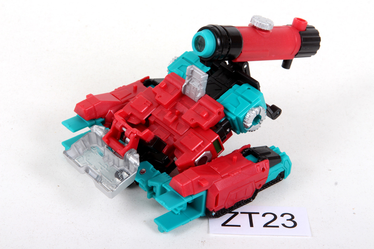 Complete Transformers® Generations - Titans Return Deluxe Class ...