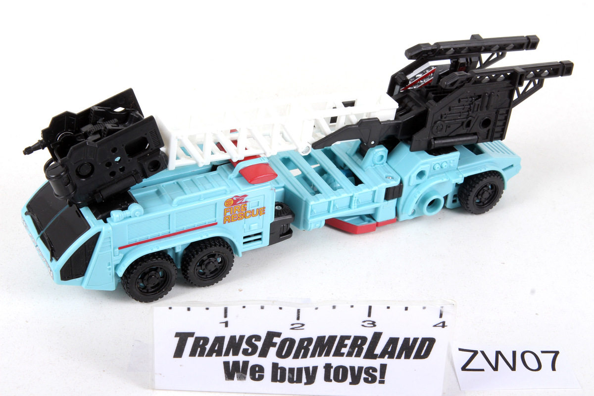 Transformers® Generations - Combiner Wars Voyager Class Protectobot Hot ...
