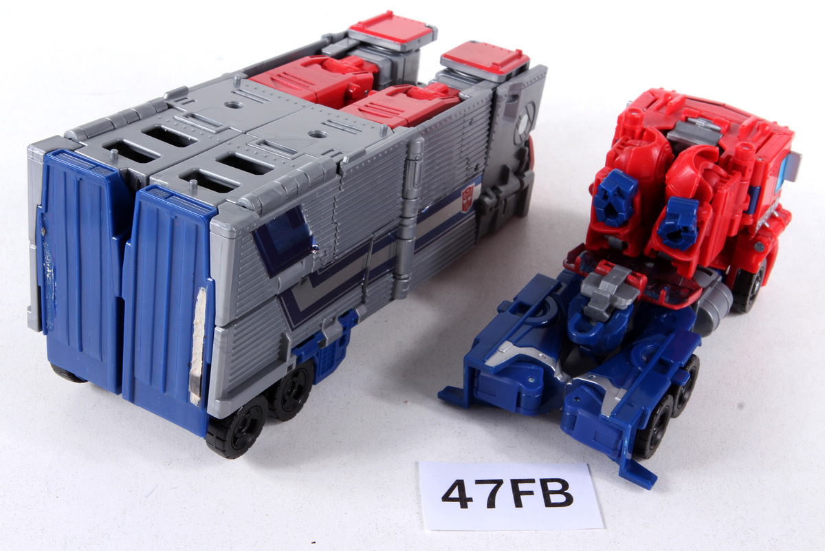 Complete Transformers® Generations - Power of the Primes Leader Class ...