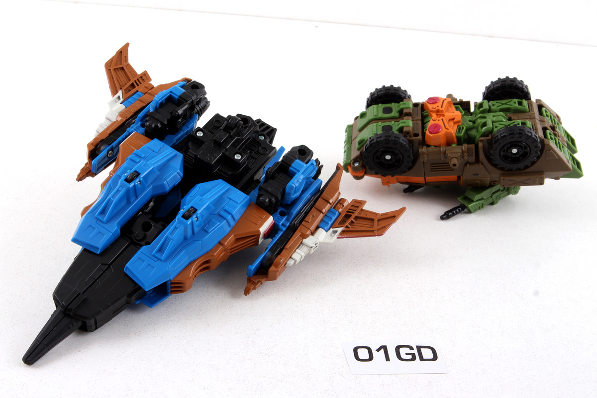 Complete Transformers® Universe 2 Entertainment Packs Autobot Ambush ...