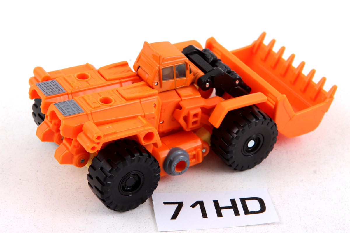 Complete Transformers® Generations Deluxe Class Autobot Scoop with ...