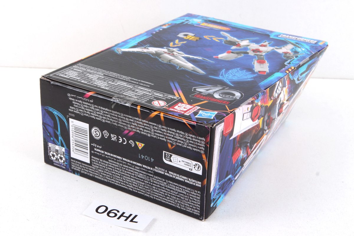 Sealed Transformers® Legacy United (Generations) Voyager Class Star ...