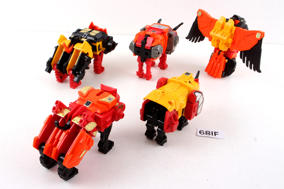 Complete Transformers® G1 Predaking SKU 396776 | Transformerland.com ...
